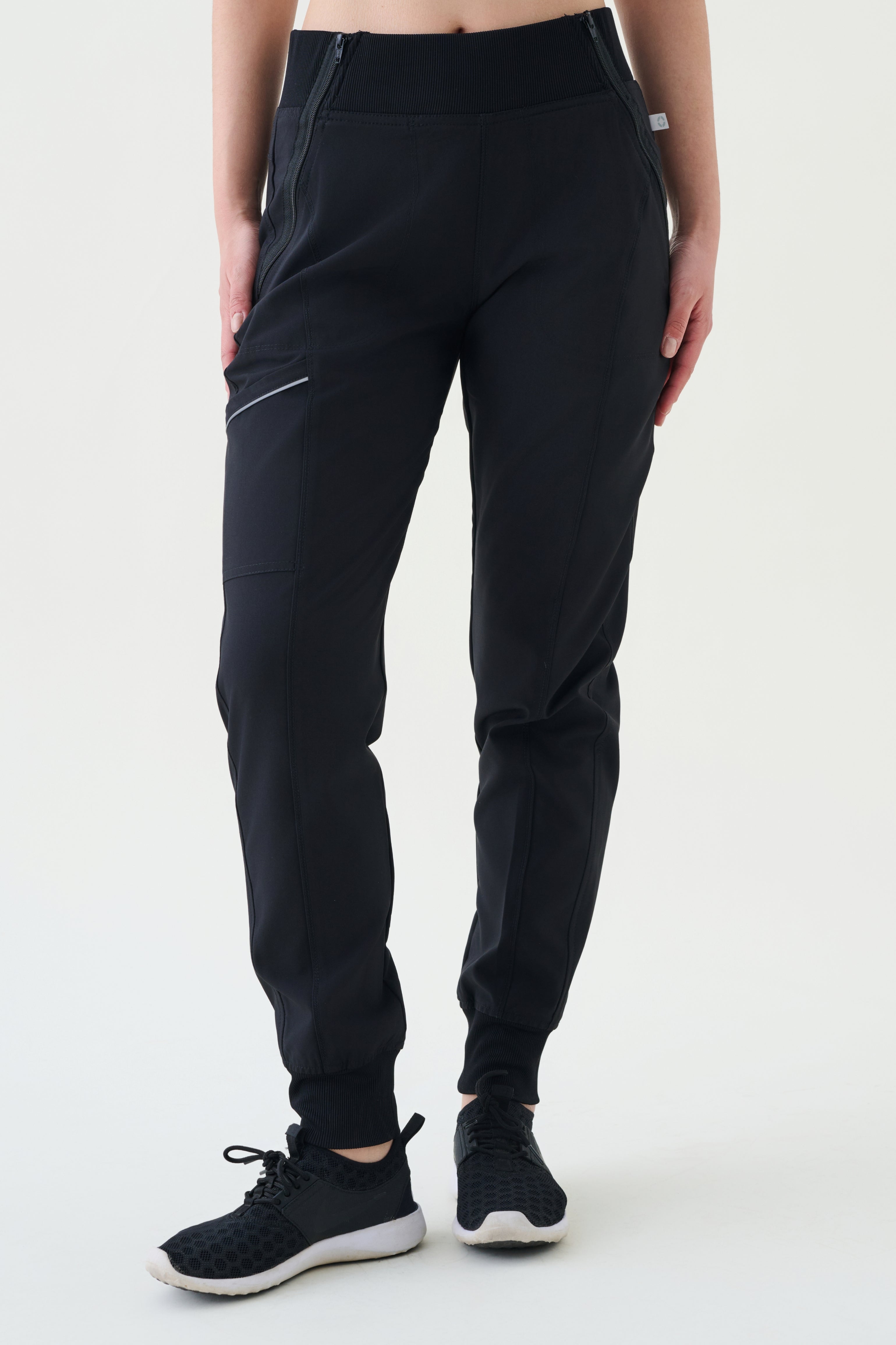 Cherokee Infinity Ladies Mid Rise Jogger – Buttercups Uniforms